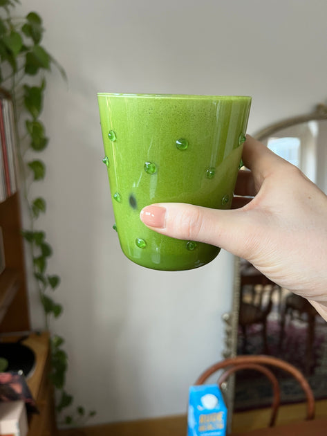 FROTHY, BOUNCY ICED COCONUT MATCHA LATTE – JENKI